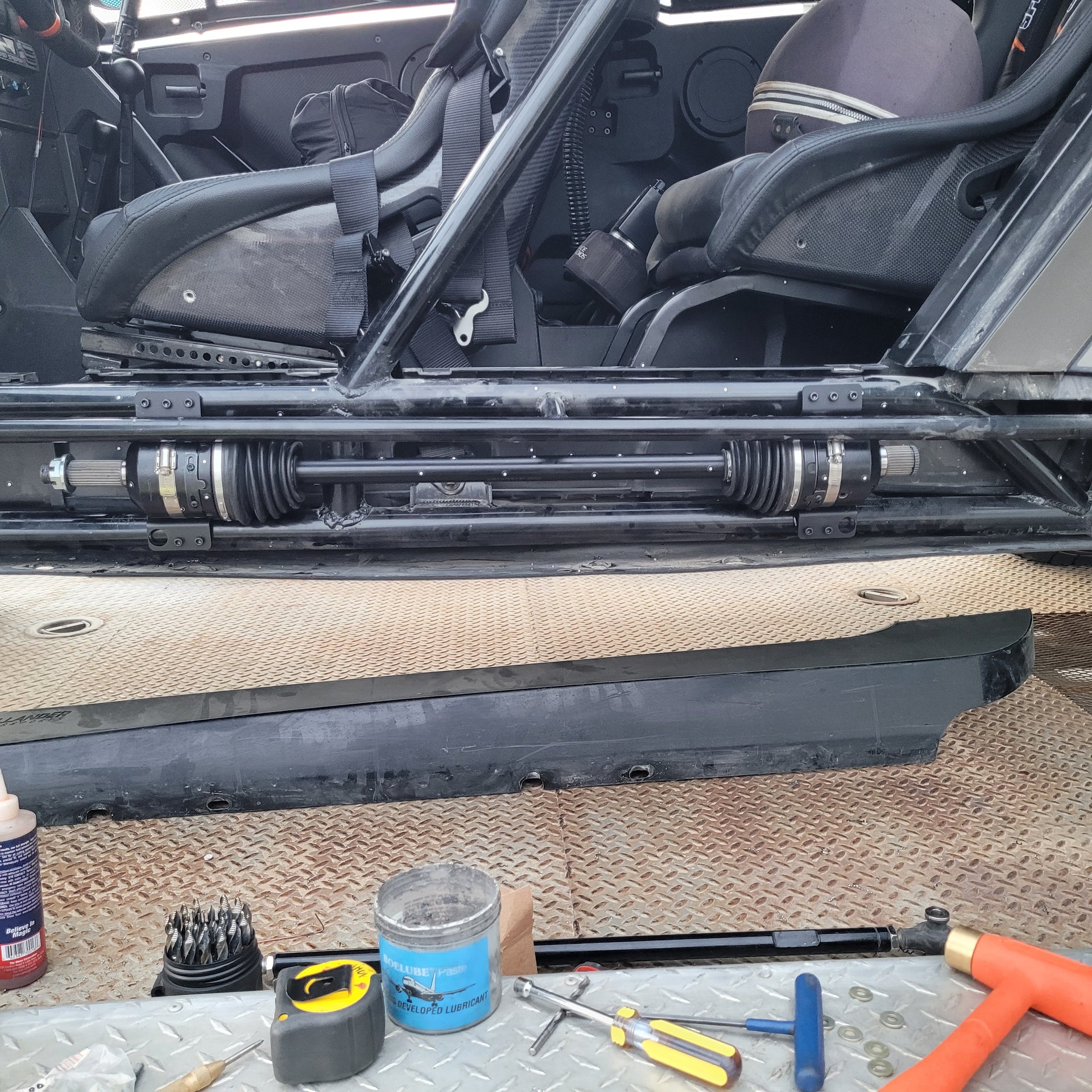 Speed Spare axle mount – Hollander Motorsports