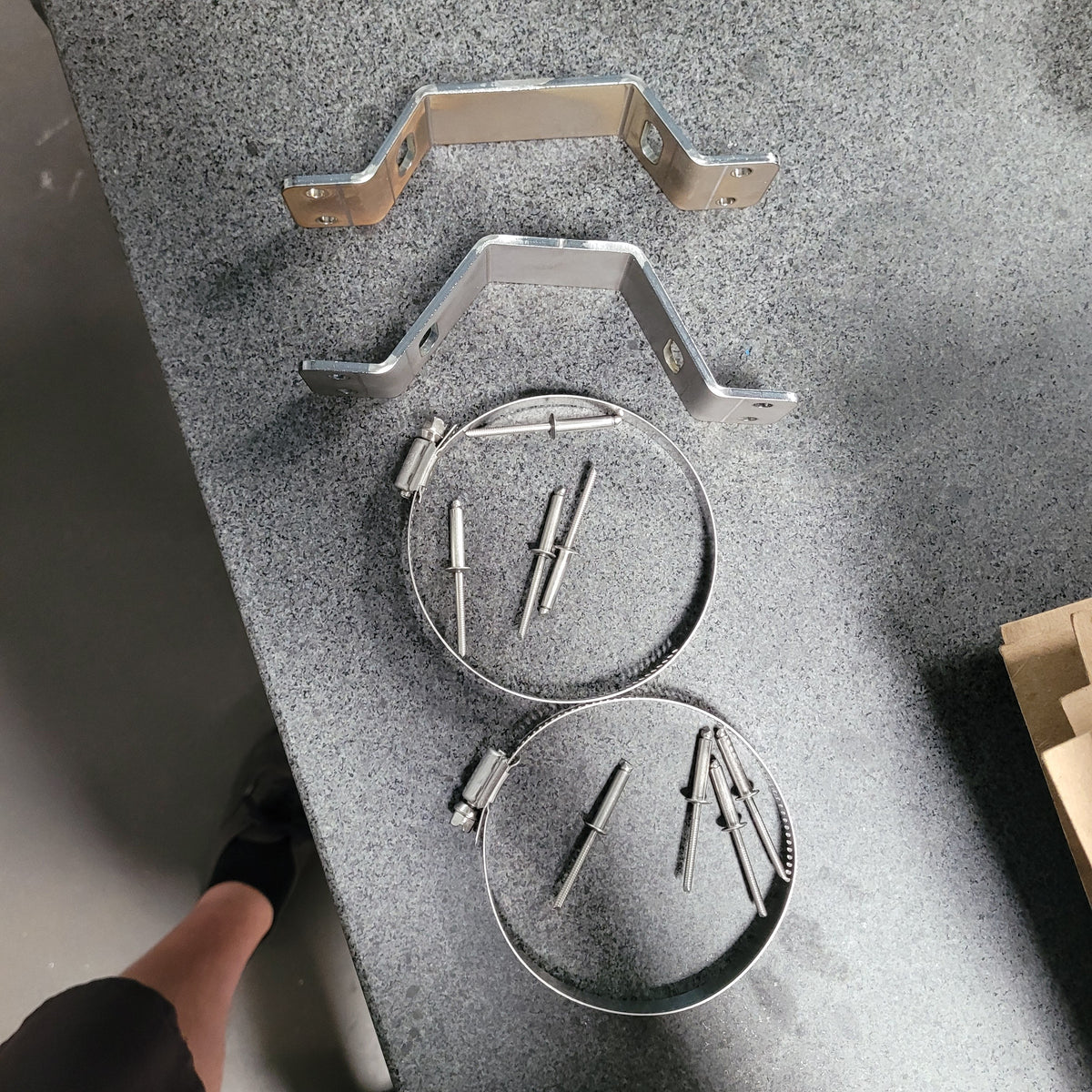 Speed Spare axle mount – Hollander Motorsports
