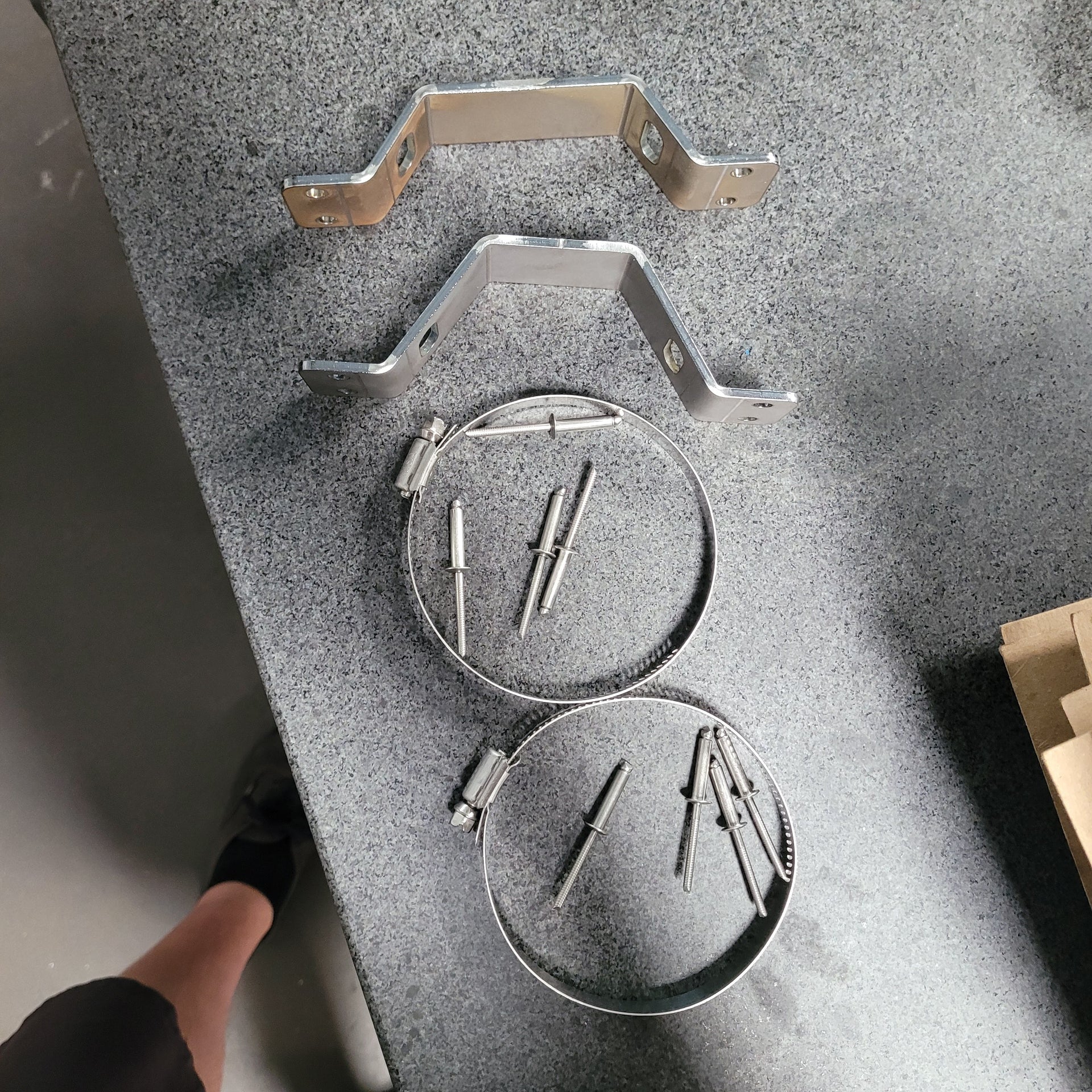 Speed Spare axle mount – Hollander Motorsports