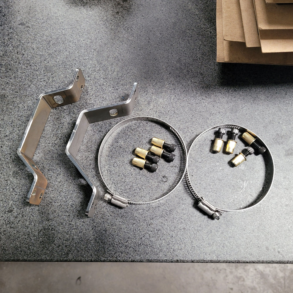 Speed Spare axle mount – Hollander Motorsports